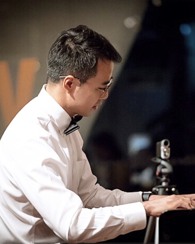 About us - ARTISTS MUSIC STUDIO